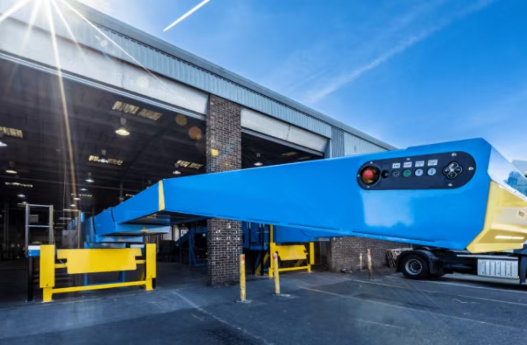 Understanding Telescopic Boom Conveyor Systems: How They Work and Their ...